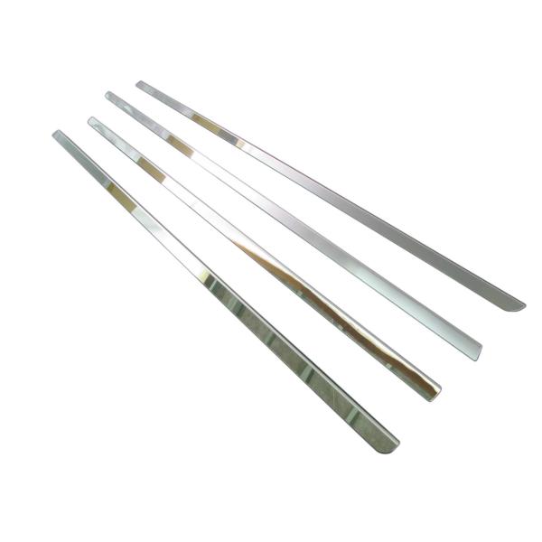 【商品概要】同一商品でも様々な名称・通称がありますので、下記に一部を記載させていただきます。ベルトラインモール ガーニッシュ リム ベゼル パネル プレートウインドウ ウィンドウ ウィンドゥ ウインドゥステンレスモール ウインドウモール ウ...