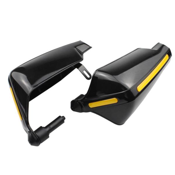 【商品概要】【内容】汎用 角型 バイク用 ハンドルガード ナックルガード 取り付け 金具付 左右 2個セット、【サイズ】横210mm×縦110mm、【重量】約200g/個、【素材】PP、【カラー】ブラック【各種対策に】運転時の防風・防寒、飛...