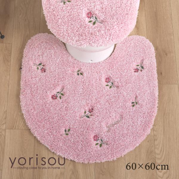 サイズ：約60×60cm（アールより手前約45cm）素材：ポリエステル100％裏面：滑りにくい加工カラー：ピンクインドネシア製可憐なミニローズがモチーフのトイレマット。ピンクが恋愛運や健康運を引き寄せ、さりげなく空間を華やかに演出します。風...