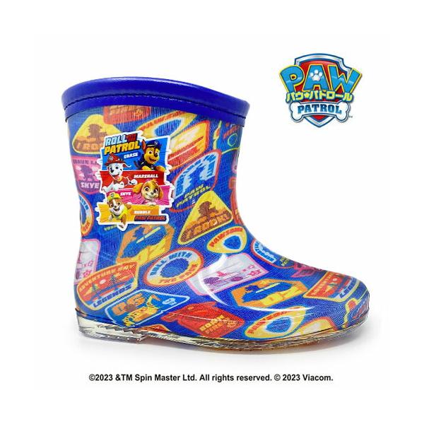 パウ・パトロールの仲間たちが大集合！「チェイス」「マーシャル」「スカイ」「ラブル」がデザインされた、キッズ用のレインブーツです♪元気なブルーのカラーにキャラクターが並んだデザインは、雨の日でもテンションアップ間違いなし！やわらか素材で履きや...