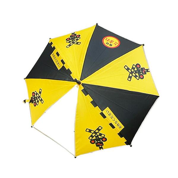 踏切柄で雨の日のおでかけを彩ります。フチに反射材つきで安心！透明窓つきで見やすくてとっても歩きやすい！全長：踏切キッズ傘64cm親骨の長さ：45cm 重さ：245g重さ：275g【仕様】８本骨　【材質】ポリエステル・ポリオキシエチレン※注意...