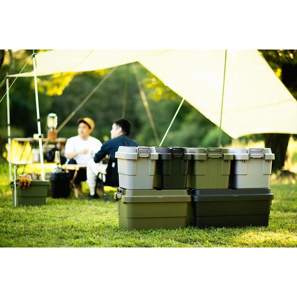 【商品名】トランクカーゴS蓋 70L【商品番号】TC-70S【カラー】ブラック/グレー/カーキ 【素　材】ポリプロピレン【サイズ】W78×D39×H35.7cm【耐荷重】100kg(静的耐荷重)【重　量】3.8kg外使いでの使用感をアップデ...