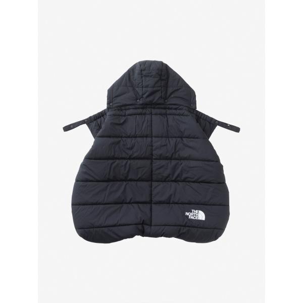 抱っこひもやベビーカーに装着することができる、保温性のあるカバー。リサイクル素材を採用した、環境問題に配慮したアイテムです。表地には強度のあるリップストップナイロン生地を使用。はっ水加工を施しており、多少の雨や雪は弾きます。中わたには軽量で...