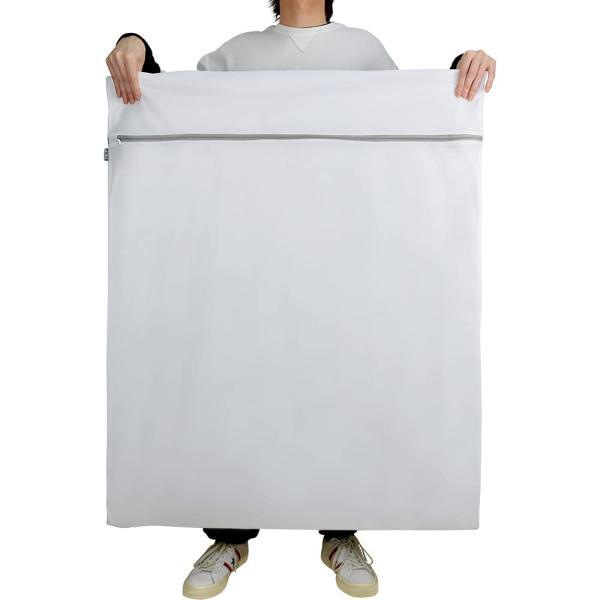 【商品概要】【自宅で簡単に洗濯】布団や毛布を自宅で洗濯するときの必須アイテムが、特大の洗濯ネット。寝具に使いやすく、破損や型崩れ、色あせを防ぎます。洗濯可能マークのある布団や毛布なら、大物用の洗濯ネットを使えば布団や毛布を洗濯機で洗うことが...