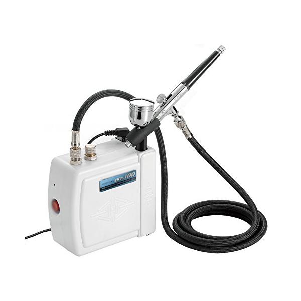 製造国:中国用途:プラモデルの塗装・エアブラシアートなどにセット内容:本体、ACアダプター、エアーホース(約2m)、エアブラシスタンド、エアブラシ(上付き重力式)、ノズルレンチ、スポイト、ケース(エアブラシセット用)、収納バッグ、収納バッグ...