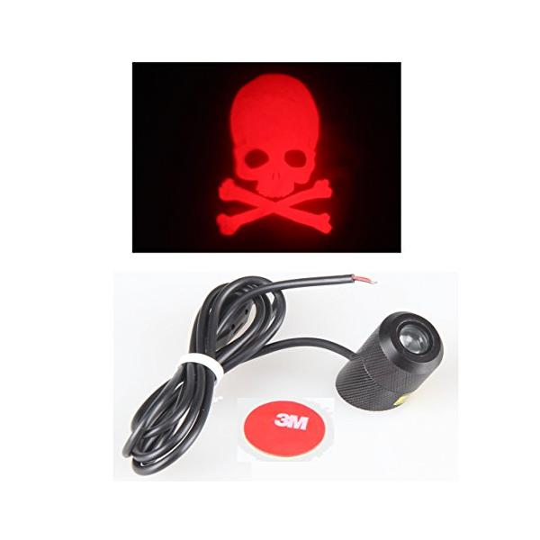 ●動作電圧: 8V-36V ●出力電力: 3W ●本体素材：アルミニウム ●防水等級: IPX4 ●発光色: 赤 ●セット内容：本体X1、3M両面テープX1、角度調整用針金X1●取付方法:両面テープを剥がして、レーザーフォグライトをナンバー...