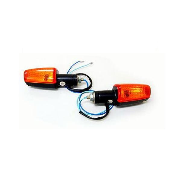 【商品概要】【参考適合車種】 ホンダ(HONDA):CB400SF NC31純正タイプ バルブ付きリアウインカー左右セット【商品説明】<p>新品 ホンダＣＢ４００ＳＦ(ＮＣ３１)用バルブ付きリアウインカー左右セットです。<...