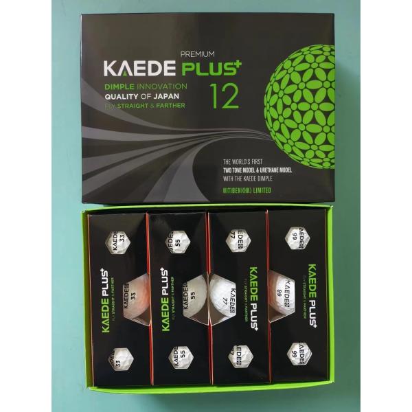 【商品概要】NEWディンプルKAEDE PLUSは乱流を増加のもとで更に圧縮比を減らし　ソフト打感のヘッドスピードが低い方でも変形しやすい飛距離アップのゴルフボールです。従来のカエデディンプルに改良を加え、空気抵抗をさらに小さくする事に成功...
