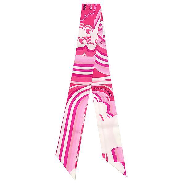 ■商品情報[管理番号]240500542675 [ブランド]エルメス（HERMES）[カラー]ローズ×ホワイト×フューシャ [素材]シルク[生産国]フランス[サイズ]W(底辺)86cm x H(最長)5cm[重量]8.9g[仕様][付属品]...