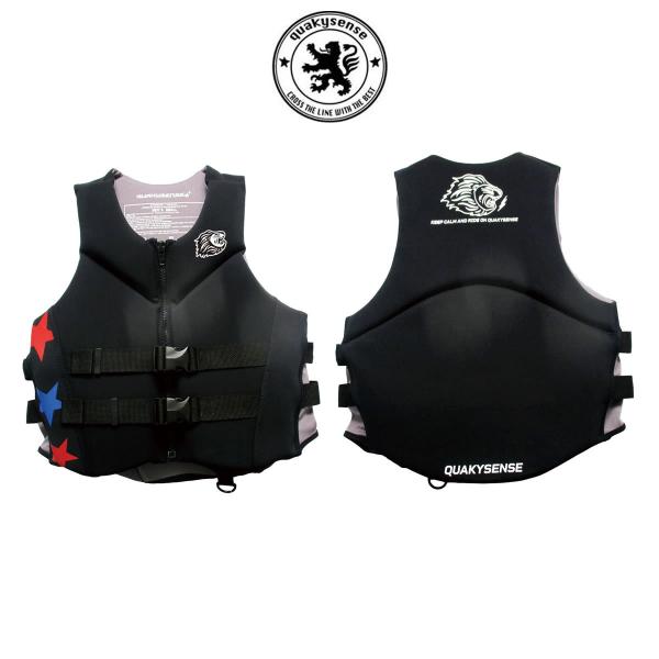 QUAKYSENSE（クエーキーセンス）のネオベスト・　ネオプレン素材で着心地が良いベスト。・　フロントファスナー２バックルタイプ・　着用感がしなやかで動作の　　妨げにならないのが特徴です。・　国際規格のUSCG認定品※JCI予備検査承認品...