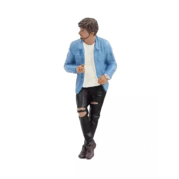 ※フィギアのみの商品です。車の模型は付属しません。【仕様】・1/18 スケール・レジンモデル・フィギア1体・品番：AD-18806【注意】・製造時の塗装ムラ・ブツ・傷・はみ出し・デカールのズレ・浮き・欠け・ボンドのはみ出し・部品のズレ・タイ...