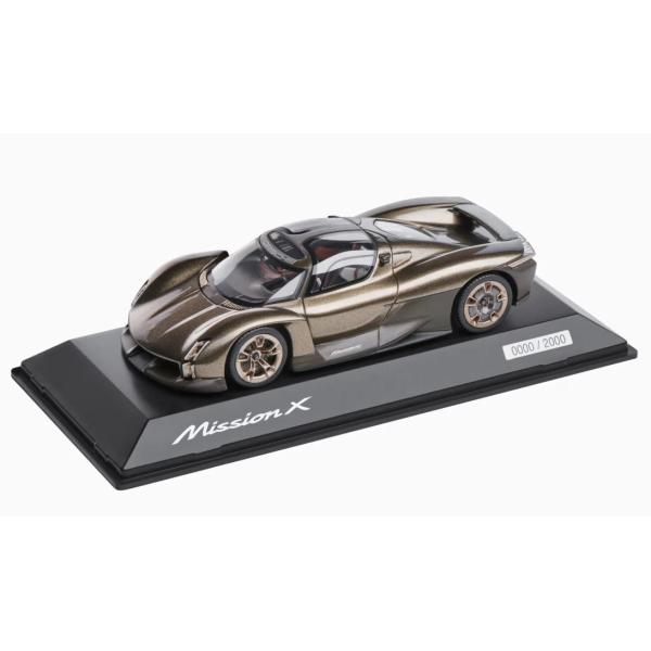 【仕様】・レジンモデル・スケール：1/43・クリアケース付き・ステッカー付属・限定2000台・品番：WAP0208040SMIS【注意】・製造時の塗装ムラ・ブツ・傷・はみ出し・デカールのズレ・浮き・欠け・ボンドのはみ出し・部品のズレ・タイヤ...