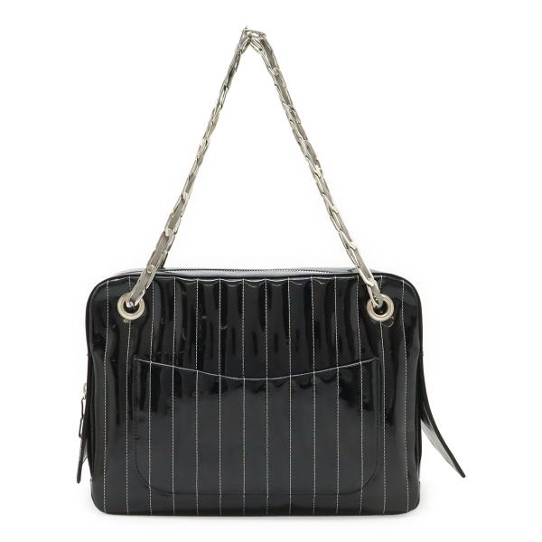 ［程度］中古 Aランク【商品説明】［サイズ］W27cm H20cm D8.5cm［材質］レザー［カラー］ブラック［仕様］外側ポケット2、内側ファスナーポケット2、ポケット2、小ポケット4、ペンホルダー2［付属品］なし【コンディション】［外側...