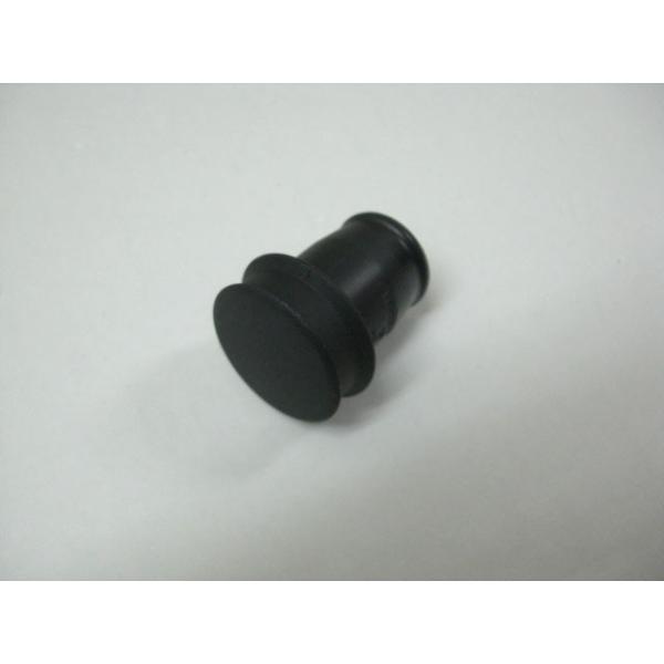 品質保証のBMW純正部品BMW シガライター・ブラインドキャップノンスモーカー・パッケージ用の、シガライターを取り外して差し込むメクラブタです。シガーソケットの蓋になります。MINIも共通です。