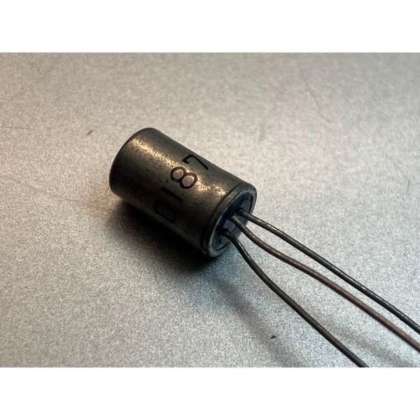 Type:NPNメーカー：三洋用途：PAVcbo:25VVceo:Ic:150mAPc:200mWhFE:100ピンアサイン：ECBゲルマニウムトランジスタです！ケースや足に若干酸化が観られる場合御座います。NOS品です（未使用 長期在庫品）