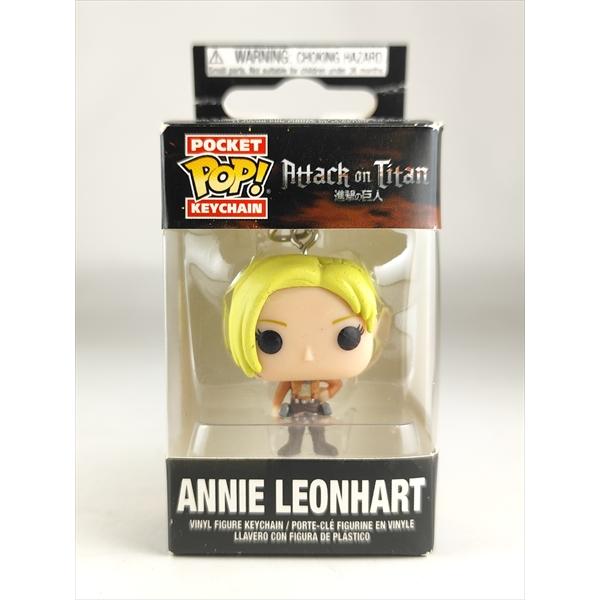 進撃の巨人に登場するアニ・レオンハート(ANNIE LEONHART)のキーチェーンです。こちらはボブルヘッドではありません。