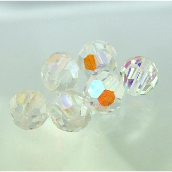 ＭＣラウンド８ミリのクリスタルＡＢが、４個入っています。製造ロットによって、多少色の濃淡がでることがありますのでご了承下さい。検索キーワード：サマーファンタジー特集