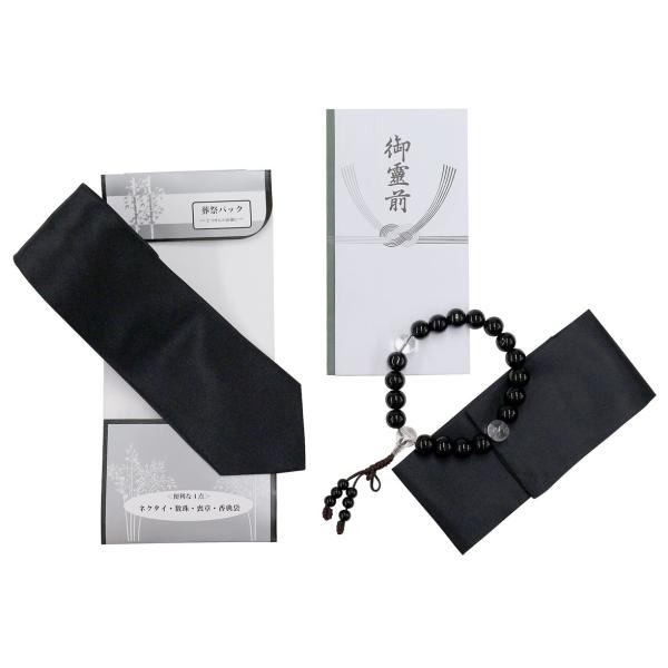 ●フォーマル礼装に対応した小物セット。揃えておけばあわてない葬祭セット。●【素材】ネクタイ：ポリエステル100％【サイズ】ネクタイ（全長）：約144cm（物により若干長さの違いがあります）剣幅：約８.5cm　数珠（腕周り）：約24cm　重さ...