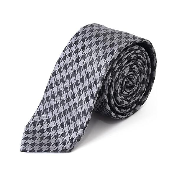 (1)【サイズ】全長144cm 剣幅 5.5cm【素材】ポリエステル100%【 生産国】日本(2)自由にお洒落を楽しんで欲しい…流行に左右されない上質の落ち着いたデザインは年齢問わずご愛用頂けます。誕生日,ギフト,就職祝い,クリスマスプレゼ...