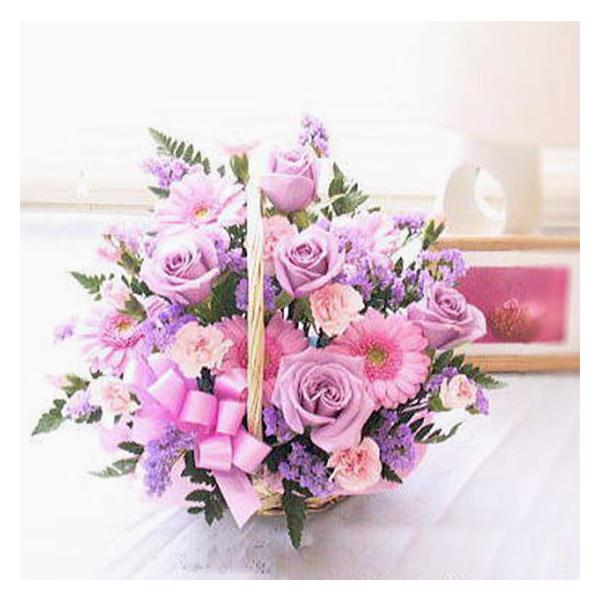 上品で可愛らしい紫×ピンクの生花アレンジメント■配送について※北海道・秋田・青森・岩手・沖縄・離島へのお届けは配送日数がかかる為生花のお届けはお受けできません。■ご用途誕生日 プレゼント お祝 ギフト 結婚祝い 結婚記念日 出産祝い 新築祝...