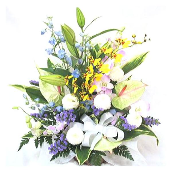 一周忌以降のご法要の際には少し色花を混ぜて寂しくなりすぎない配慮も。追悼の意を表す大切なお花は定番デザインで失礼のないように配慮してお作りします。■配送について送料無料※北海道・秋田・青森・岩手・沖縄・離島へのお届けは配送日数がかかる為生花...