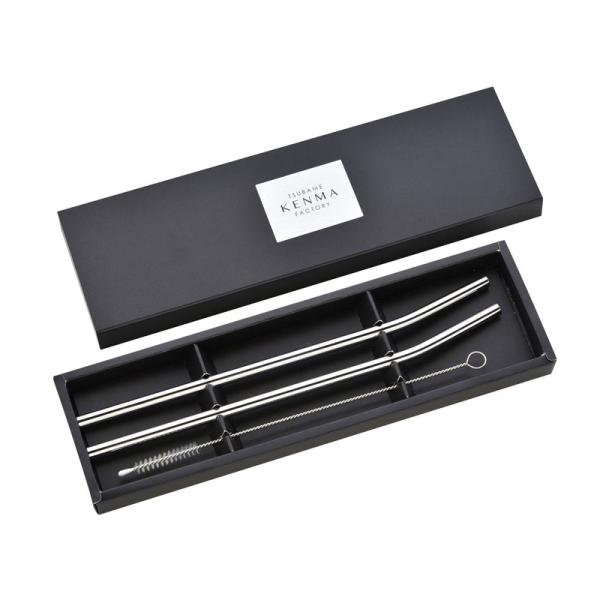 新潟県燕三条地区の職人技が生み出した一品。【商品内容】ストロー(2本)：17×6×198mm(材質：18-8ステンレス)ブラシ×1重量：50g生産国：中華人民共和国/日本【検索ワード】ドリンク/ジュース/珈琲/家カフェ/ウチカフェ/おうちカフェ/