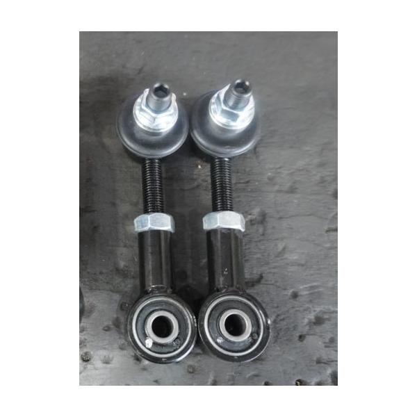 Bond Miniオリジナル調整式リアスタビリンクキット　ゴムブッシュタイプ車高を下げていくと純正スタビリンクの場合、スタビライザー本体がバンザイをしたような角度になってしまい、スタビリンクから上方向に力が加わってもスタビ本体は斜め上方向に...