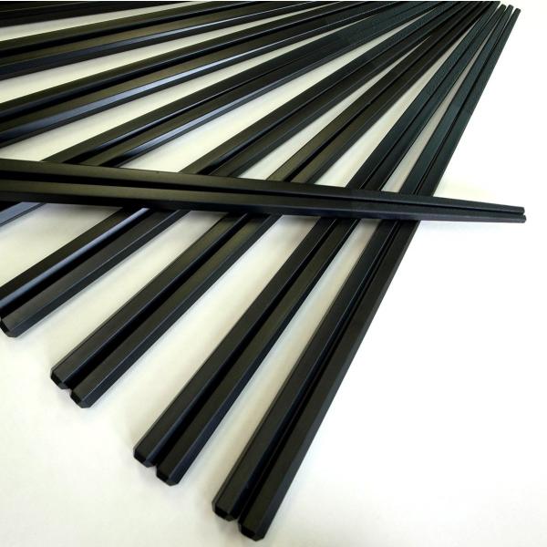 「日本製 すべらない箸 10膳セット 箸 業務用 食洗機対応 SPS エコ箸」▼735533644567▼（商品説明）・ブラック  ・長さ：22.5cm　重さ：17ｇ（一膳） 一番太いところ：8.0ｍｍ・国産　材質：SPS樹脂　耐熱温度：2...