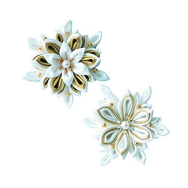 「タカギ繊維 モダンにおでかけつまみ細工ブローチ白 LH469」▼4906943308974▼（商品説明）モダン・白  LH469・・Color:白・1キットで2ヶ作れます。・つまみ細工用生地カット済み。・サイズ約直径6.5ｃｍ（大）約直径...