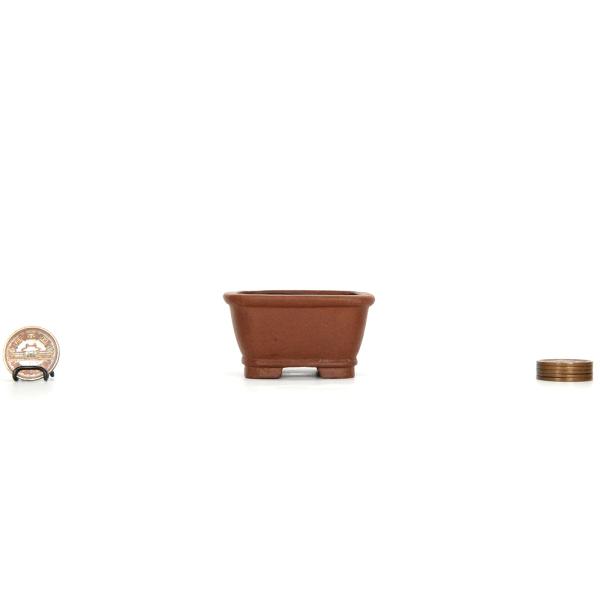 大きさ（横幅6.7　高3.7cm）常滑の柴勝窯の鉢です。落款　柴勝写真現品年代物ゆえ多少の傷や汚れに関しては御容赦願います。色名釉薬名等に関しては大まかな分類となります。地板等の飾、硬貨、切手、撮影角度支持用の他の物は付属していません。商品...