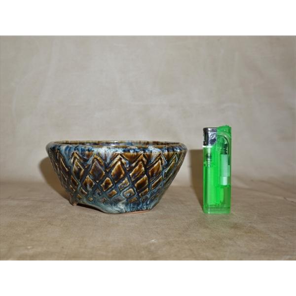 【樹晃】飴釉海鼠流し網目丸　　《手造り》静岡県常滑市出身。相羽鴻陽(こうよう)氏を父とし、鴻陽陶園で四代目として作陶。釉薬を用いた作品が得意。　釉流しが、何とも言えない色彩を出しています。サイズΦ140mm（内125）×高さ60mm