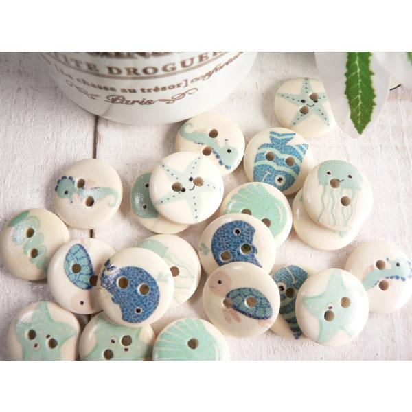 新品素材：ウッド【サイズ】直径 15mm★色柄のあるものは、アソートになりますので、柄はお選びいただけません。　お写真ない柄が入る場合もございます♪☆海外輸入品のため、色むら、プリントの不鮮明やズレ、ロットによる色味の違いなど多少作りが雑な...