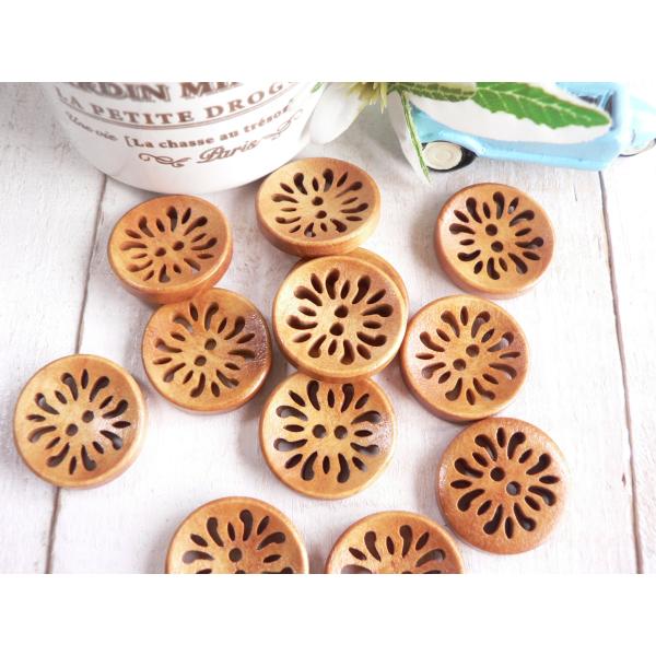 新品素材：ウッド【サイズ】直径 22mm★色柄のあるものは、アソートになりますので、柄はお選びいただけません。　お写真ない柄が入る場合もございます♪☆海外輸入品のため、色むら、プリントの不鮮明やズレ、ロットによる色味の違いなど多少作りが雑な...