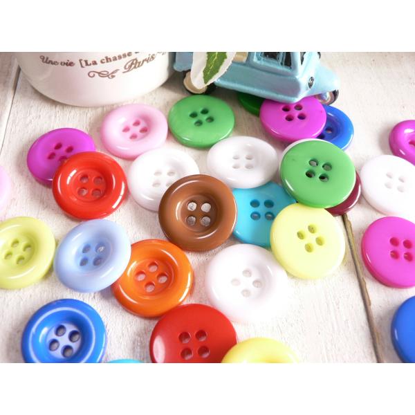 新品素材：プラスチック【サイズ】17mmアソートになりますのでお色は選べません。お写真にない色が含まれる場合がございます♪☆海外輸入品のため、バリ、色むら、色移りなどの作りが荒い、個体差がある場合がございます。ご了承ください。