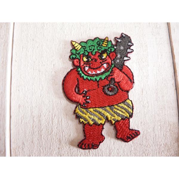 アイロン貼り付けタイプのワッペンです。入園、入学の準備にいかがでしょうか？【サイズ】約5.7×4.4cm※注意※輸入品のため、小さなほつれや、糸の縫い込などが見られる場合がございます。アイロンで貼れますが、生地やロットによってはうまく貼れな...