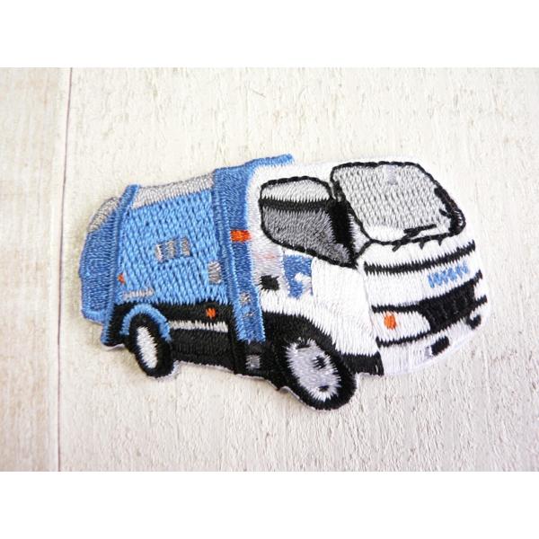 アイロン貼り付けタイプ【サイズ】横：約6.0cm×縦：3.8cm※注意※輸入品のため、小さなほつれや、糸の縫い込などが見られる場合がございます。裏面のアイロンシートが黒っぽくなっている場合があります。アイロンで貼れますが、生地によっては剥が...