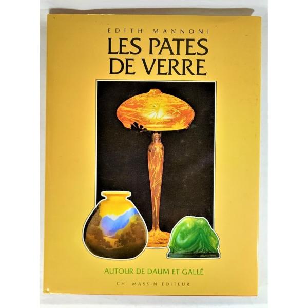 ・本の形態：大型本（フランス語）・サイズ：29×22cm・ページ数：94p・発行年：記載なし・ISBN ：9782707201263◆本の状態：良好/・見返し、奥付き、トビラにシミあり。表紙カバー少し汚れ、図版・本文は非常に良い。