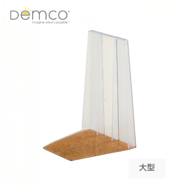 軽くて丈夫な半透明のポリスチレン製のブックエンドです。樹脂製なので、ICタグの読み取りに影響を与えません。底面は滑り止めのコルクシート貼りです。個数　：1個材質　：ポリスチレン　底面 滑止加工サイズ：W 150 × D 150 × H 23...