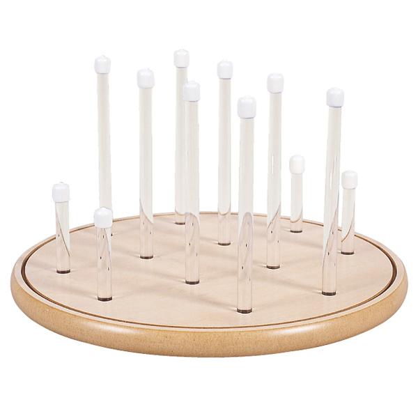 取外し自由な透明アクリル製のスティックと円形の木製ベースを使用したブックスタンドです。奥行きの狭いところでも安定した展示ができます。2種類の長さの違うスティックの位置を変えることで本を開いた状態での展示など、様々な展示が可能です。ベース周辺...