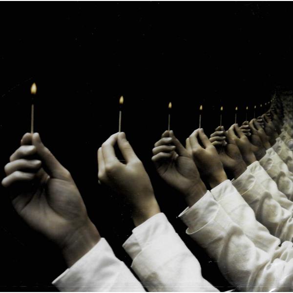 【発売日：2005年03月24日】2005年2月26日のラスト・ライヴをもって解散が決定したバンド、スーパーカーの初のシングル・コレクション・アルバム。「CREAM SODA」から「WONDER WORD」までのシングルA-SIDE楽曲を全...