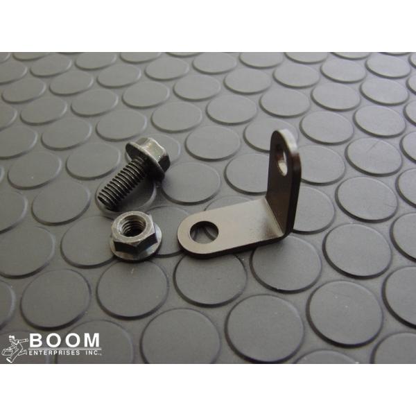 【T-REVα One Way System】ティーレブアルファ ワンウェイシステムLステー2020Bタイプ1などと組み合わせて使用する汎用性の高いステーです。品番:3320構成:Lステー2020 x1個　　 M6ボルト x1個　　 M6ナ...