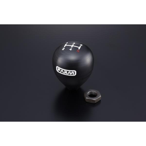 室内をお手軽ドレスアップ！■メーカー：　Motor Farm (モーターファーム)■商 品 名：　ジュラコン(R)製シフトノブ　タイプ２/ブラック■適合：　ジムニー MT車（JB64/JB74除く）■仕様：　本体：ジュラコン(R)製　　　　...