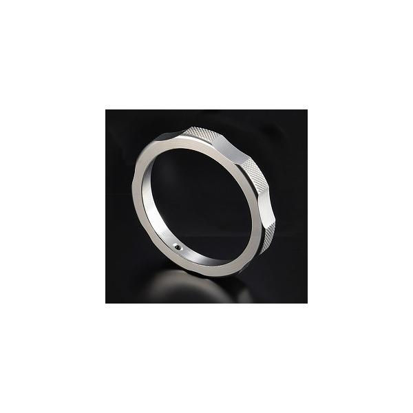 固くて回し難いガソリンキャップの開閉が容易に！■メーカー：　Motor Farm (モーターファーム)■商 品 名：　ガスキャップイージーオープナー (シルバー)■適合：　ジムニー SJ/JA系用■品番 ：　GEOS＜代引き不可＞お取寄せ商...