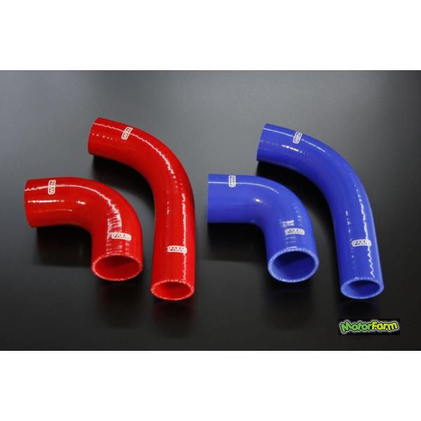 ジムニー専用カスタムパーツ！■メーカー：　Motor Farm (モーターファーム)■商 品 名：　シリコンターボホース　JB23後期　レッド■適合：　ジムニー JB23後期(H14/1〜)■構成：　シリコンホース２本　ホースバンド付属＜代...