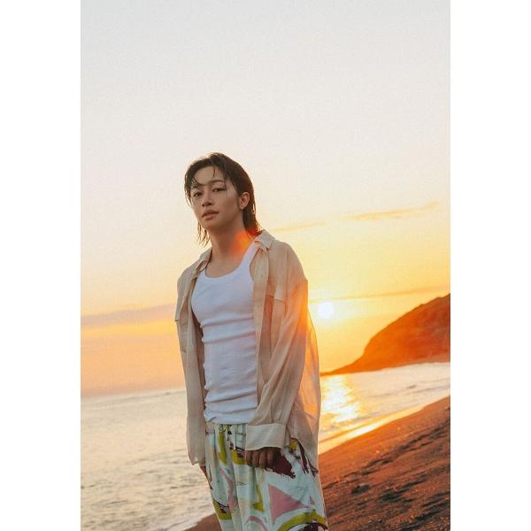 【発売日：2026年11月27日】※商品画像はイメージや仮デザインが含まれている場合があります。帯の有無など実際と異なる場合があります。大谷誠出版社:KADOKAWA発売日:2026年11月27日キーワード:大谷誠１st写真集（仮）大谷誠 ...
