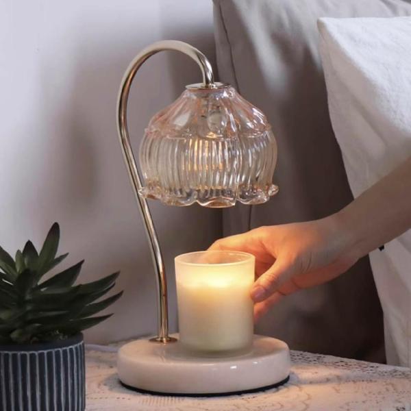 【香りと灯りでリラックス】アロマキャンドルの香りとライトの灯りでリラックスした空間を演出します【火を使わないから安心】火を使わず、ライトの電熱だけでキャンドルをゆっくり溶かします【煙やススが出ない】壁や天井を汚さず、清潔に使えます【均等に溶...