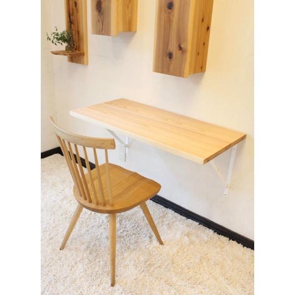 クリプトメリア（杉）　無垢折り畳み式カウンター（椅子は含みません）合板、化粧板には出すことができない、無垢材独特の風合いがあります。家にいながら自然を感じることができると思います。【サイズ】幅950mmx奥行460mm【取り付け方法】壁が石...