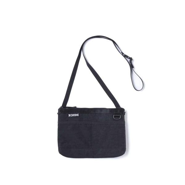 ASSISTANT SACOCHE 3L（アシスタント サコッシュ 3L）その名の通り、あなたのお出かけをアシストするのが、このASSISTANT SACOCHEの役割です。小型ながら500mlのボトルがスッポリ収めることができ、さらにはウ...