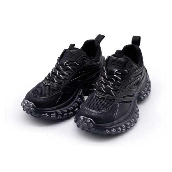 DISTORTION ディストーション REBEL レベル  BLACK DIS25F0001-BK REBEL(レベル)“反逆者“という名の通り、常識やルールに縛られない存在。圧倒的な存在感を放つ分厚いソールと、ヴィンテージ加工されたボデ...
