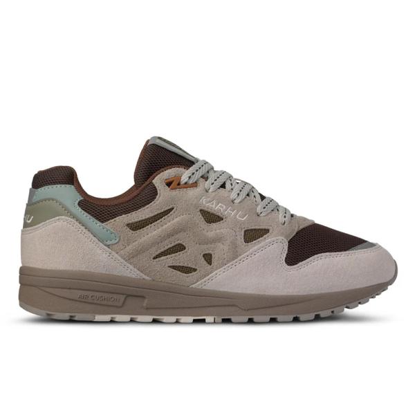 KARHU カルフ LEGACY 96  レガシー WHITE SAND / BEECH  KH806095 精密かつ入念に設計されたLegacy 96は、ヴィンテージシルエットにプレミアム素材、卓越した快適性、そして実用的な機能性を融合し...